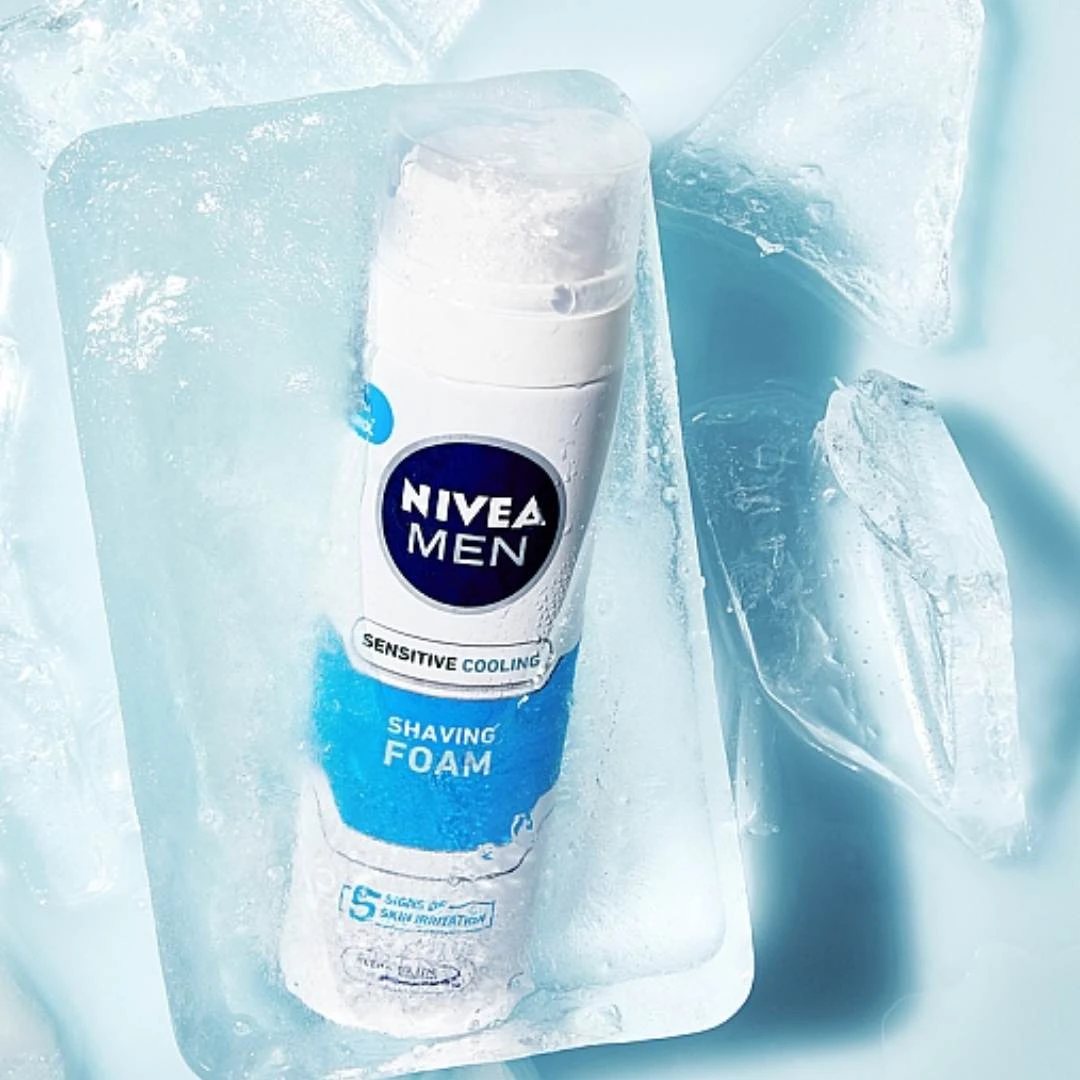 NIVEA MEN Sensitive Cool Pena za Brijanje za Veoma Oetljivu Kožu Sklonu Iritacijama 200 mL ...