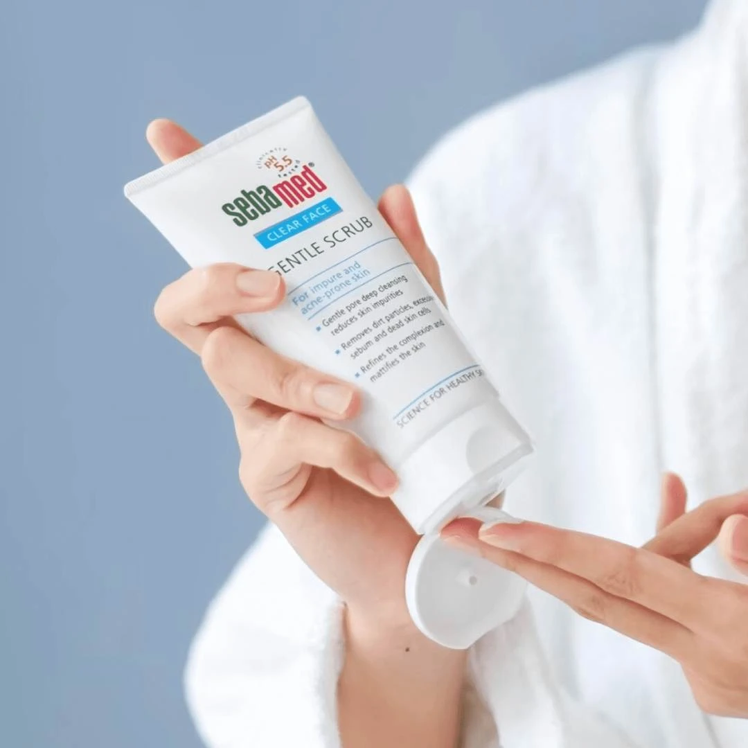 Sebamed CLEAR FACE Gentle Scrub Nežni Piling 150 mL, | eApoteka